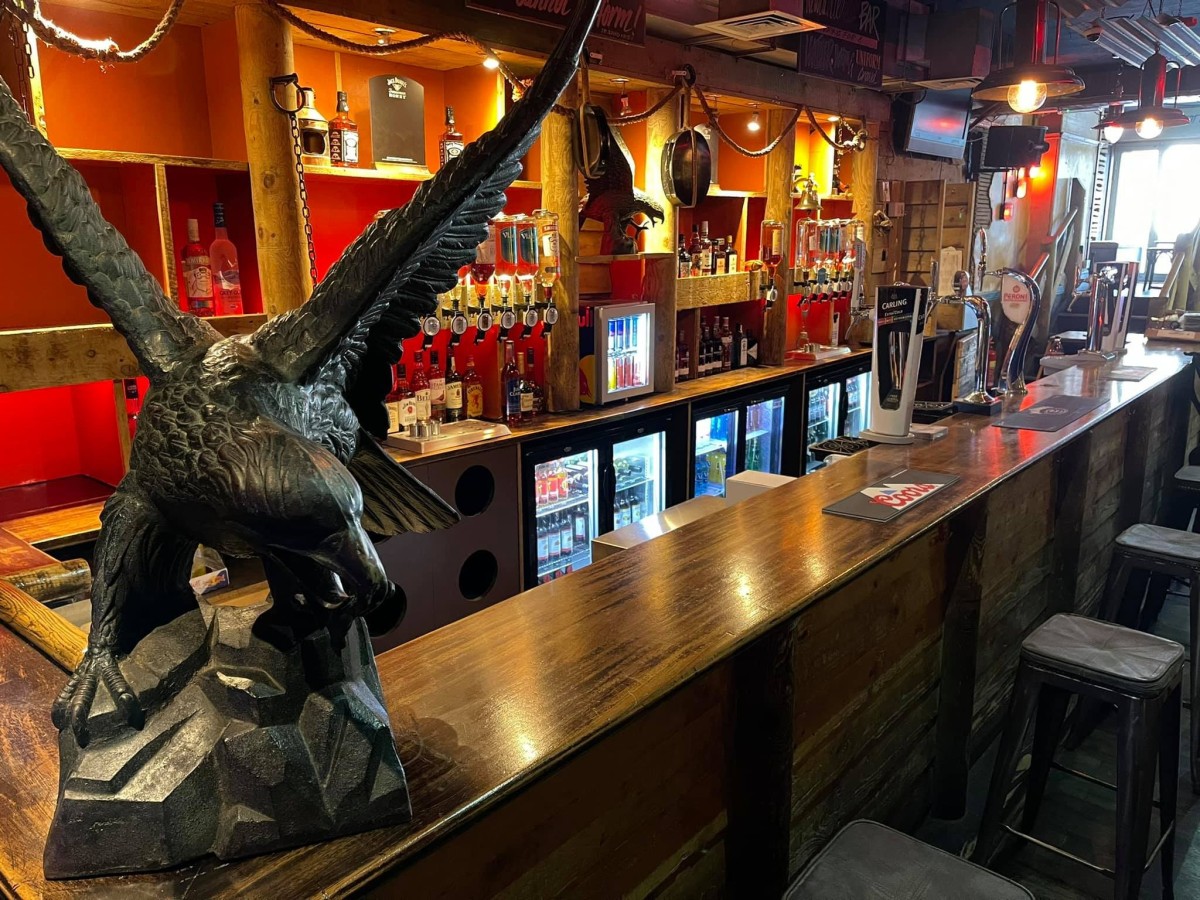 10 of the Best LGBTQ+ Bars in NE1 | Get into Newcastle