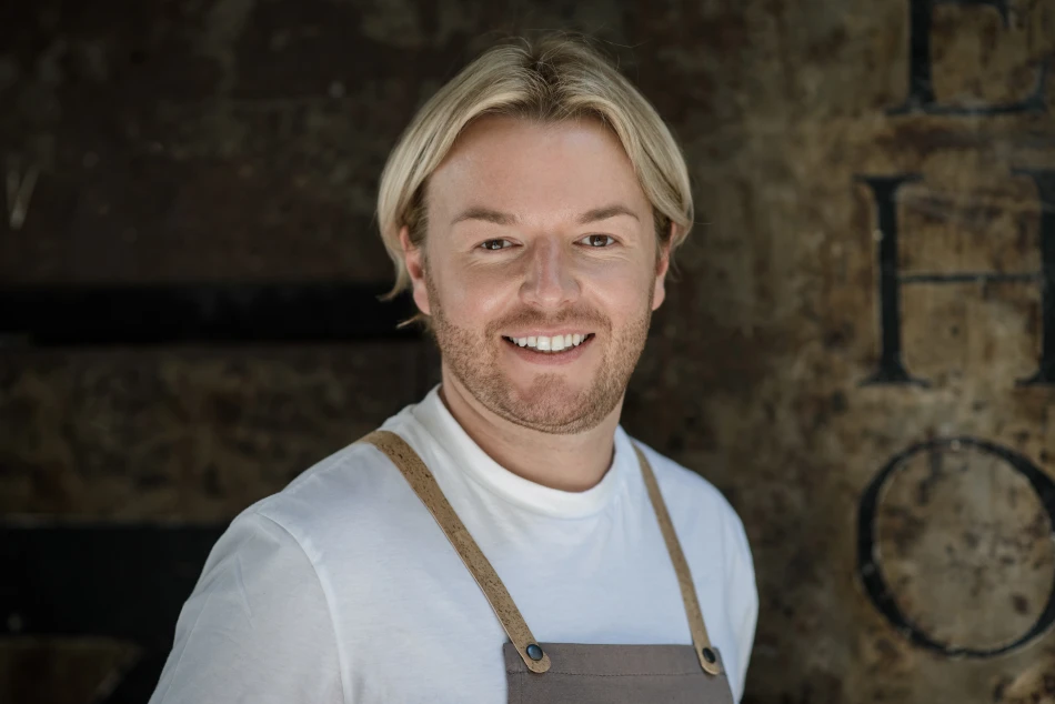 Tom Rhodes Takes Guest Residency at Fenwick Roof Thirty Nine | Get into ...