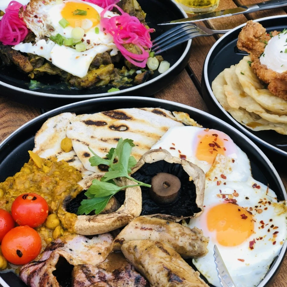 £32 Bottomless Brunch: Turtle Bay | Get into Newcastle